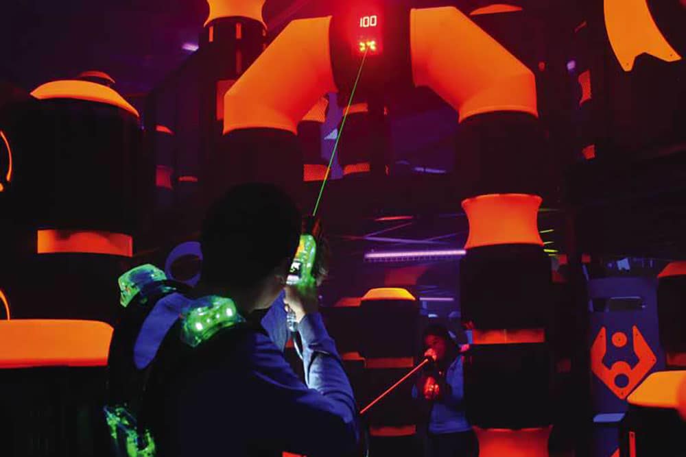 Laser Tag in Queens - Laser Bounce - Family Fun Center