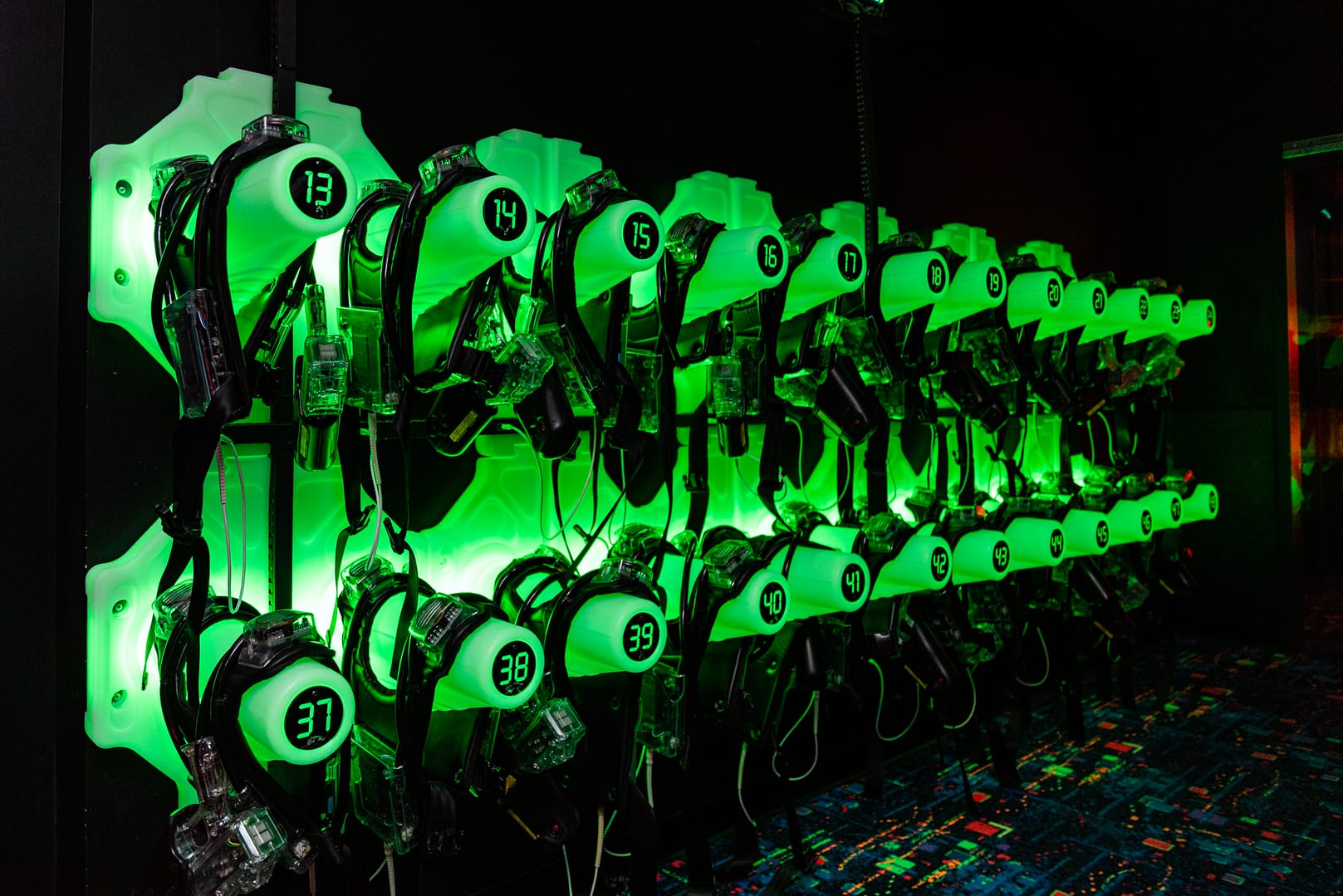 Laser Tag in Queens - Laser Bounce - Family Fun Center