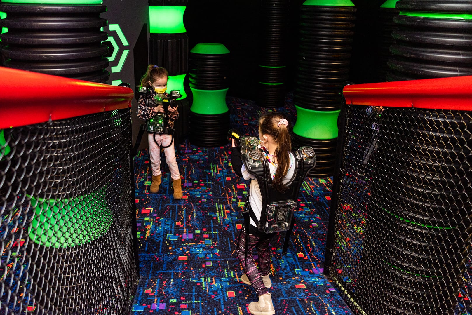 Laser Tag in Queens - Laser Bounce - Family Fun Center
