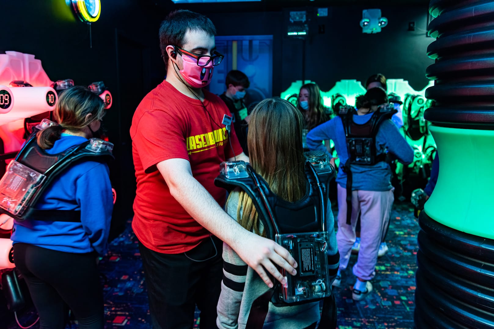 Laser Tag in Queens - Laser Bounce - Family Fun Center