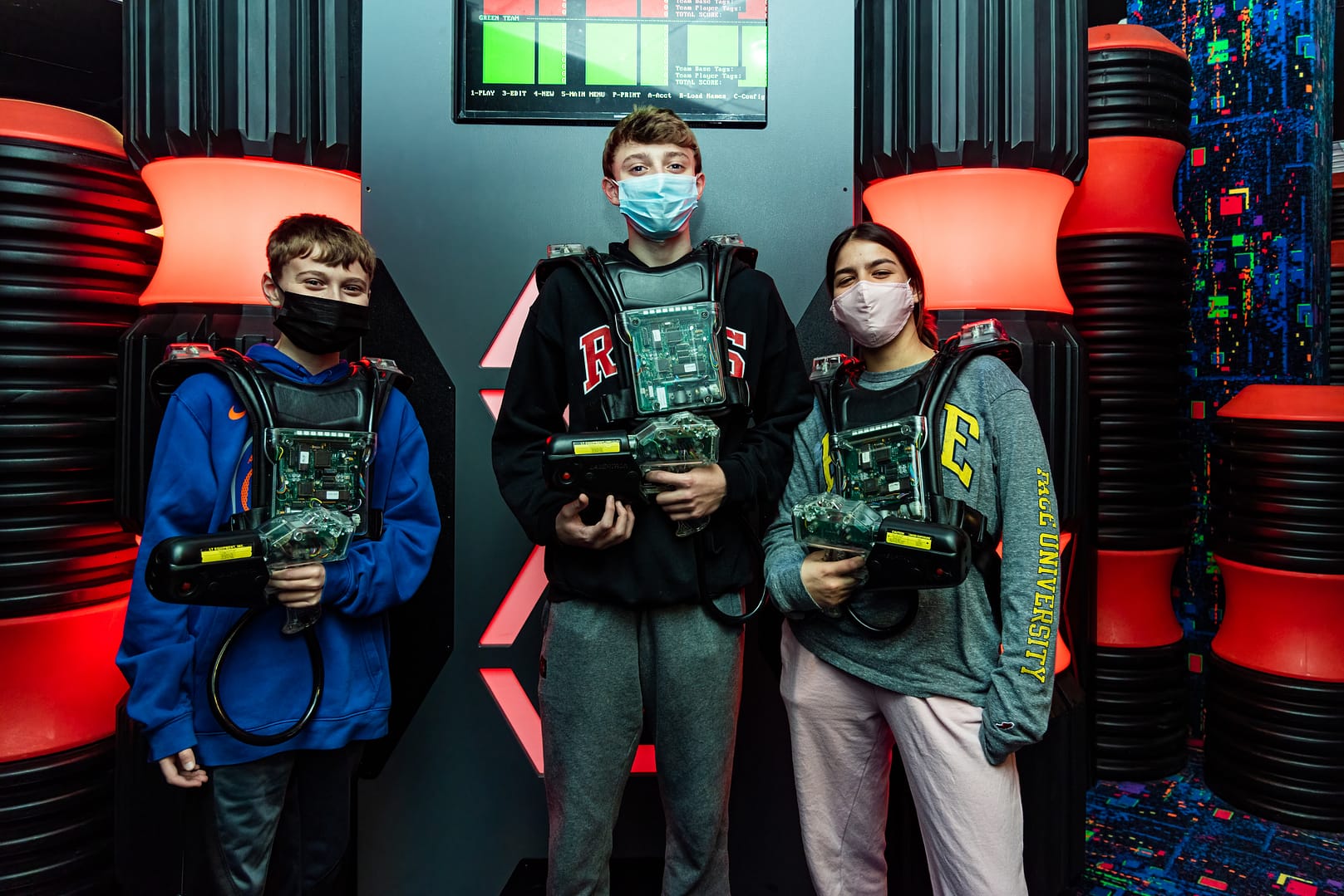 Laser Tag in Queens - Laser Bounce - Family Fun Center